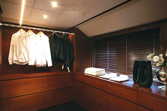 Yacht ANNAMIA, Baglietto | CHARTERWORLD Luxury Superyacht Charters